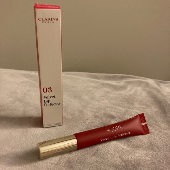 Clarins | Makeup | Clarins Red Velvet Lip Perfector Liquid Lipstick ...